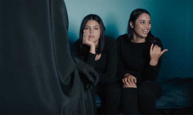 « Les Filles Dolfa Remporte Le Prix Du Meilleur Film International