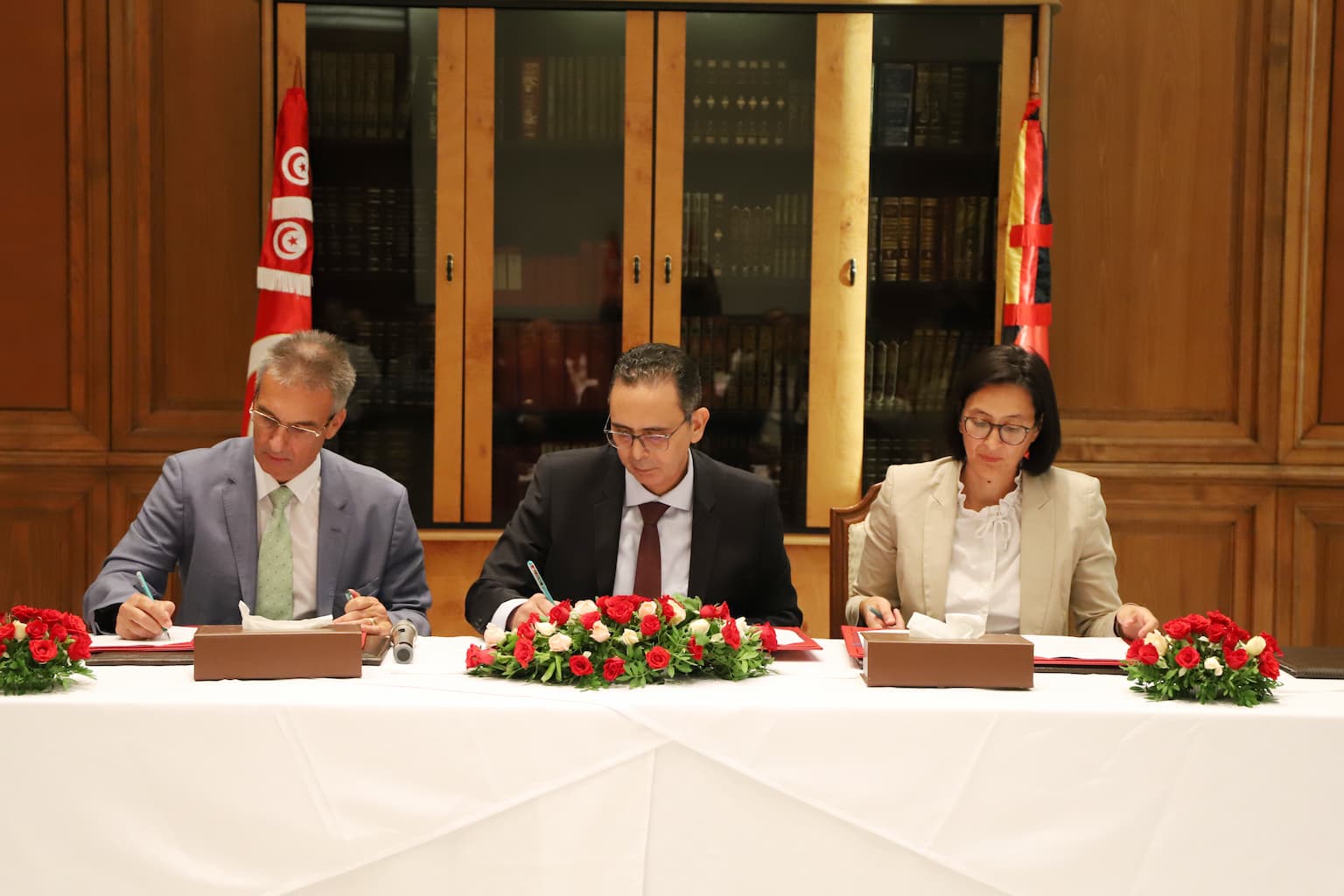 Signature d’une convention de partenariat entre le ministère des domaines de l’Etat et la GIZ ...